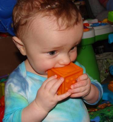 Review of Infantino's Squeeze and Stack Blocks: My Go-To Baby Gift ...